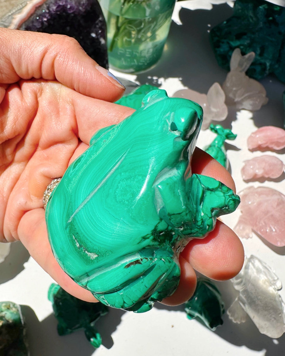 Hand Carved Malachite Frog – Baltic Mermaid